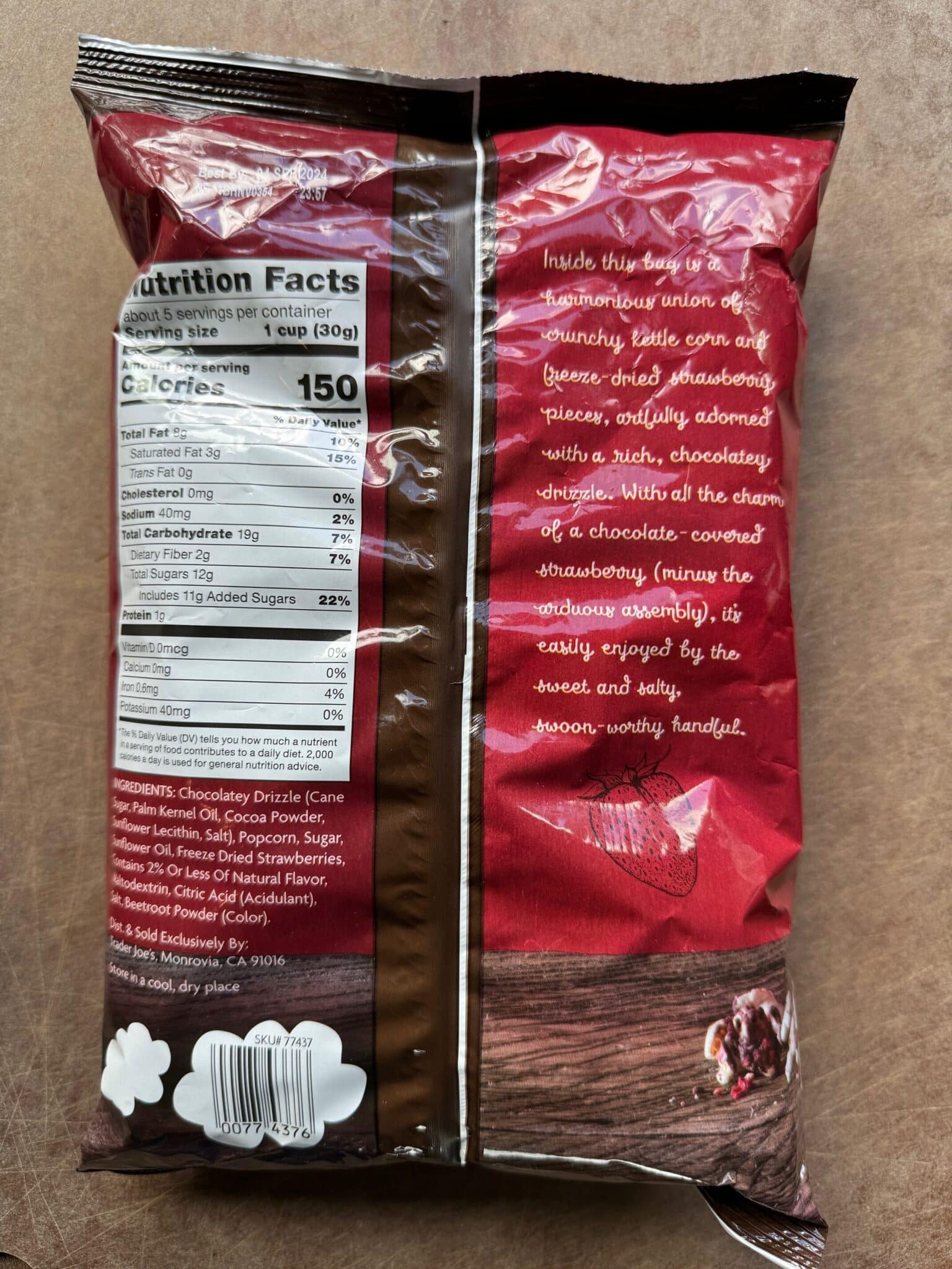 Trader Joe's Chocolatey Drizzled Strawberry Kettle Corn Review - Club ...