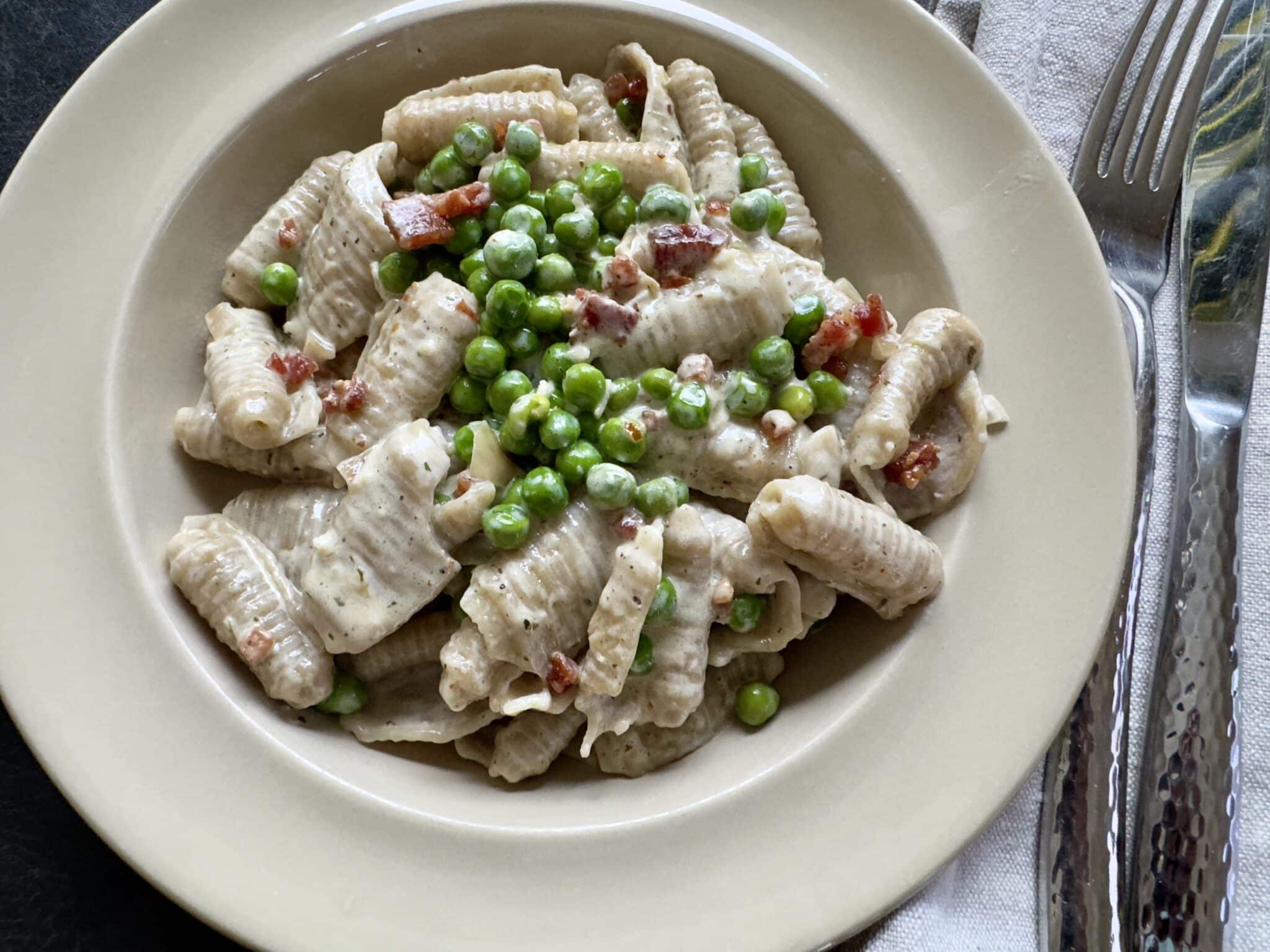Creamy Trader Joe's Black Pepper Barilotti with Peas and Pancetta