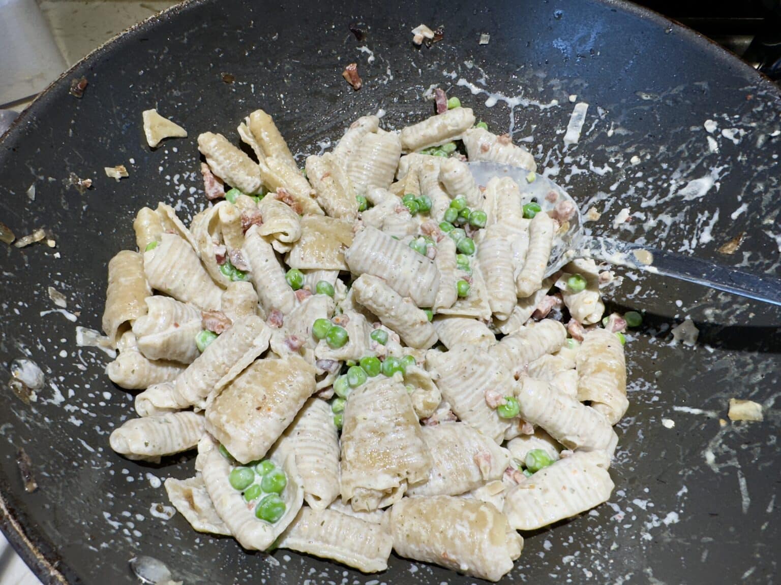 Creamy Trader Joe's Black Pepper Barilotti with Peas and Pancetta